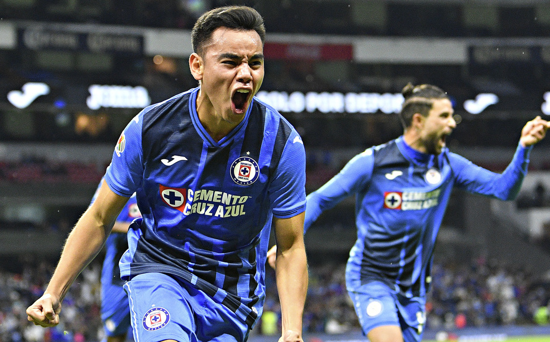 Carlos Rodríguez debuta y anota su primer gol con Cruz Azul - Grupo Milenio