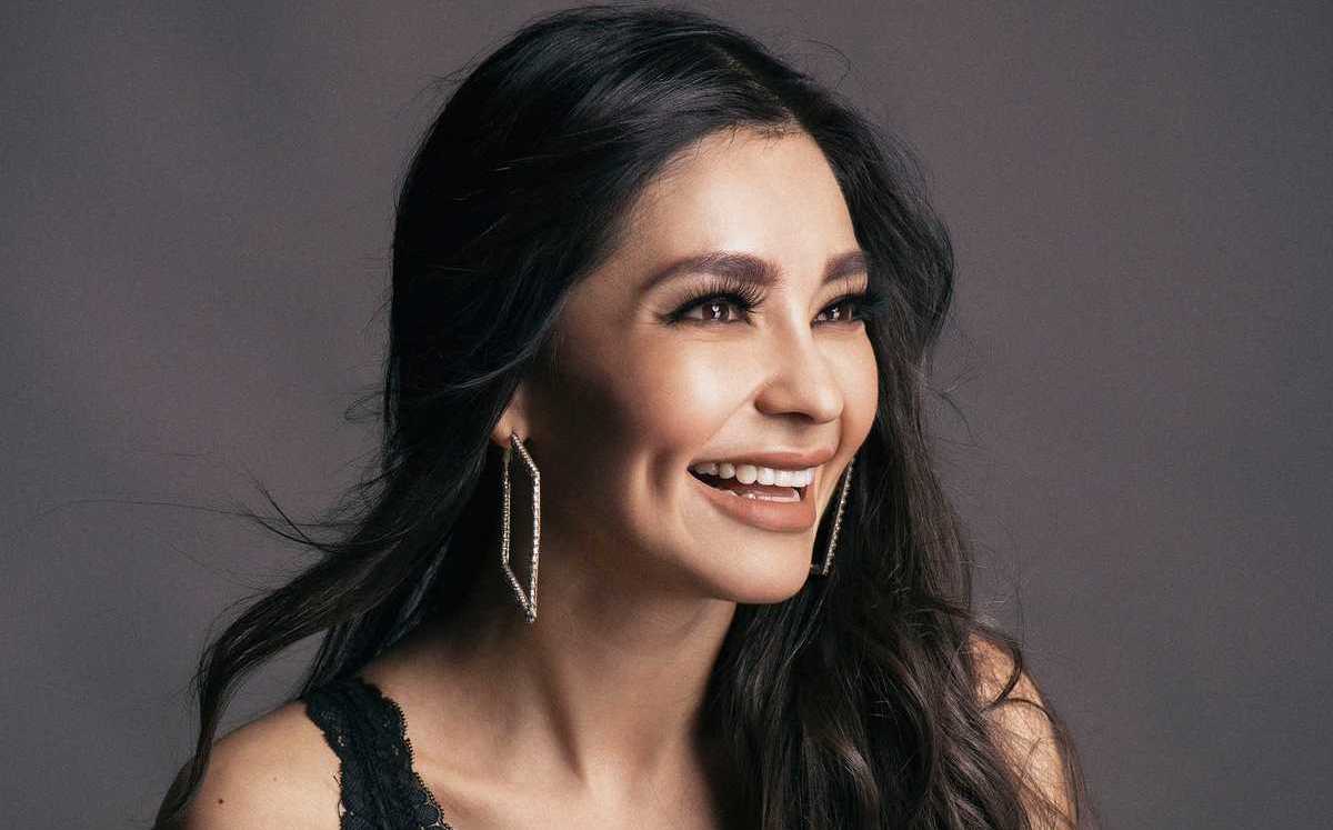 Emily Quiñones, más allá del pronóstico del tiempo en Telediario- Grupo ...