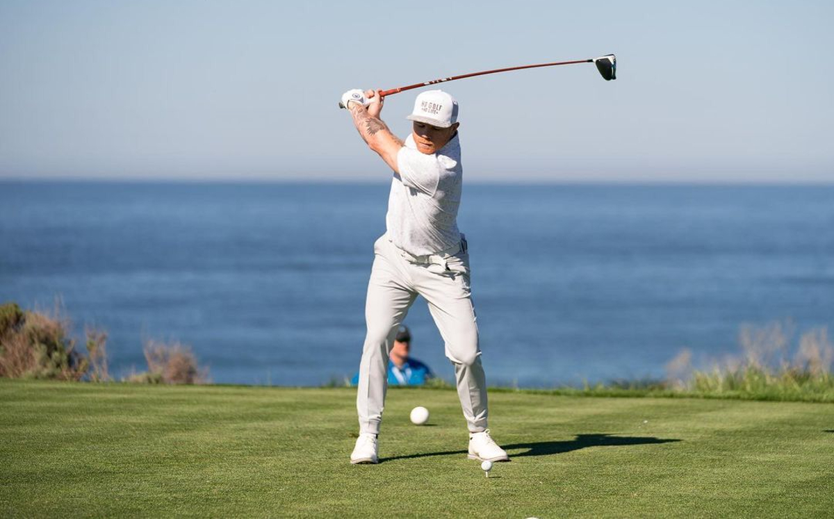 Canelo Álvarez pierde posiciones en torneo de golf Pebble Beach Pro-AM ...
