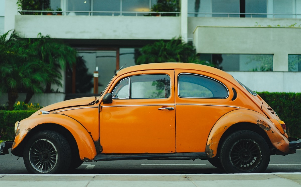 ¿De dónde viene la palabra 'coche'? Este es su origen y significado ...