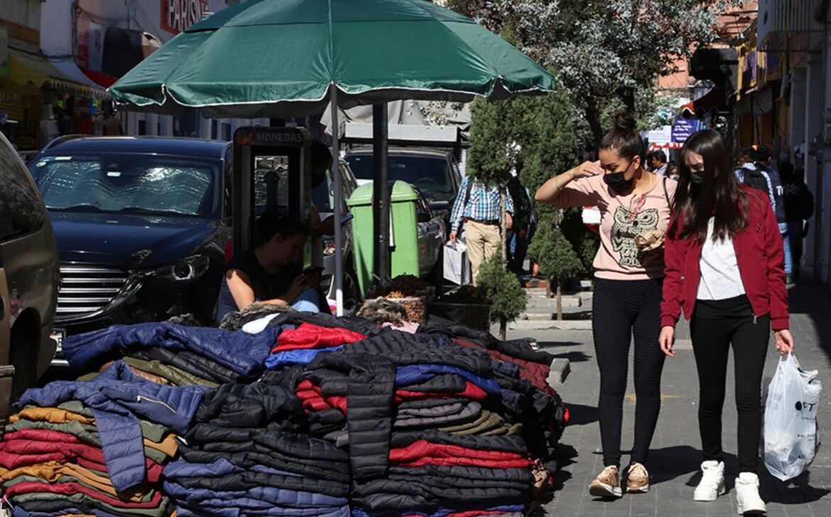 Empleo informal se recupera más rápido en mercados emergentes: FMI ...