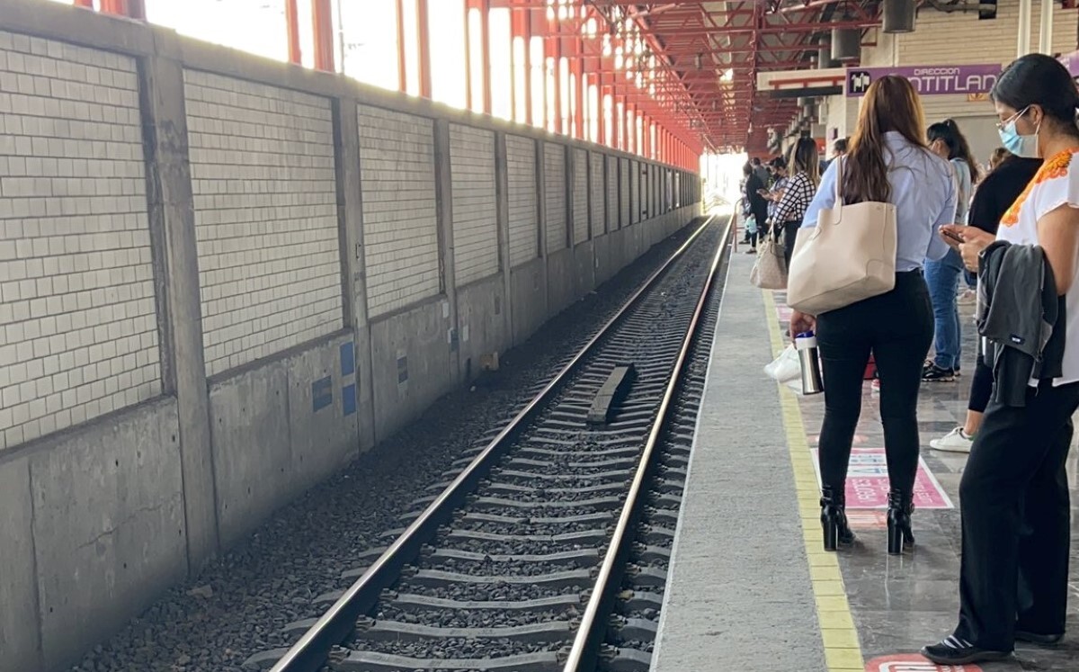 Gobierno federal y CdMx invertirán 5 mil mdp en Línea A del Metro ...