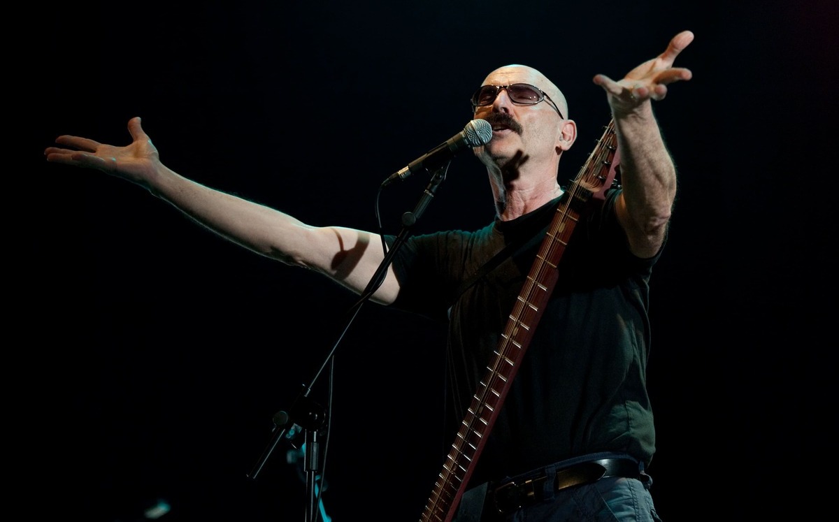Tony Levin: Quien es el bajista que ha colaborado con Pink Floyd- Grupo ...