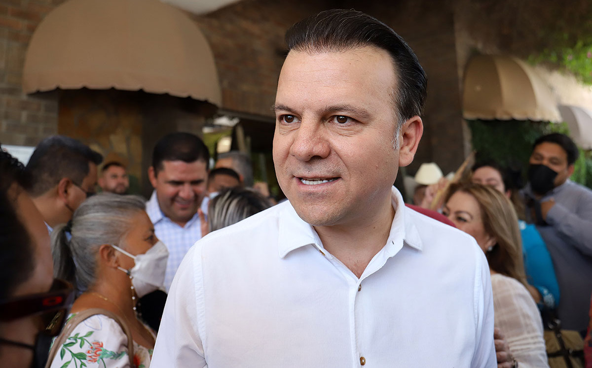 Esteban Villegas dice que-PRI-decidirá militancia Luis Enrique Benitez ...