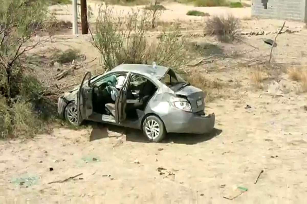 En Coahuila Auto Vuelca Tras Choque En Carretera Torreón Saltillo