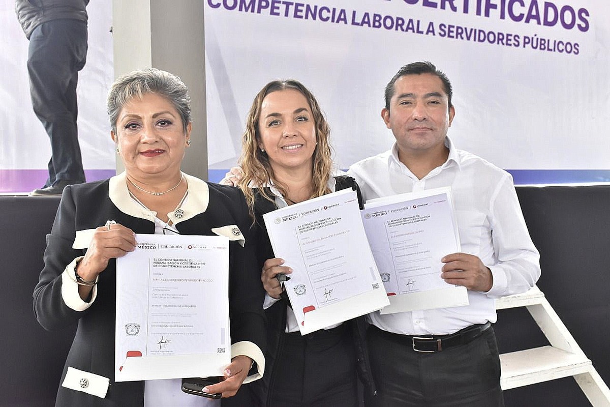 Certifican a más de 750 mil personas en competencias laborales- Grupo ...