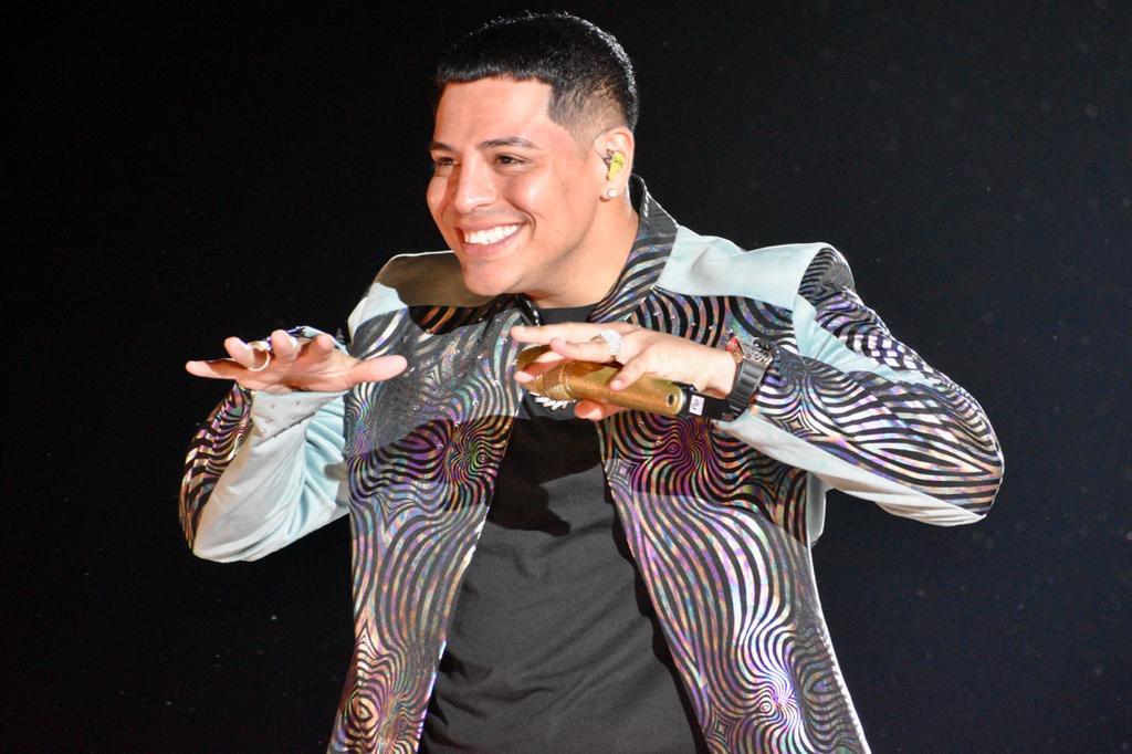 Grupo Firme: Concierto EN VIVO desde el Zócalo de CdMx- Grupo Milenio