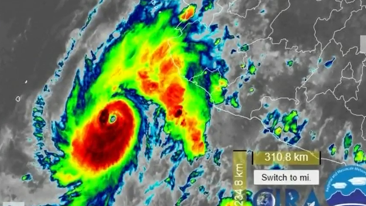 Intensas lluvias por huracán Orlene en Jalisco- Grupo Milenio