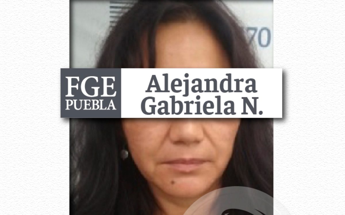 Alejandra Puebla's Instagram, Twitter & Facebook on IDCrawl