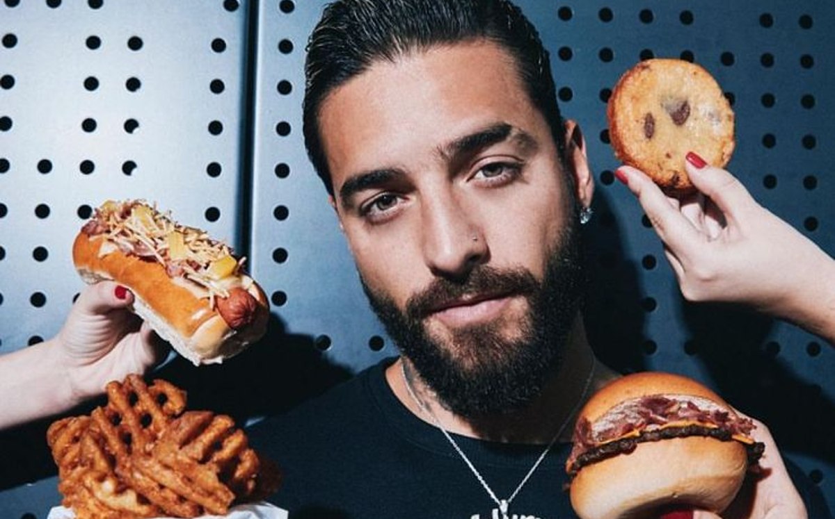 Maluma abre su restaurante de hamburguesas y hot dogs llamado Dembow ...