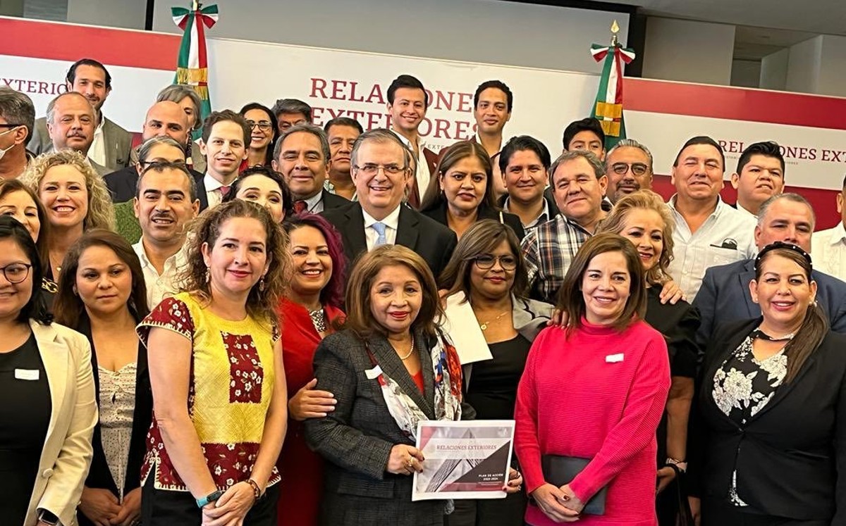 Pausa en relación con Perú, por preocupación sobre Castillo: Ebrard ...