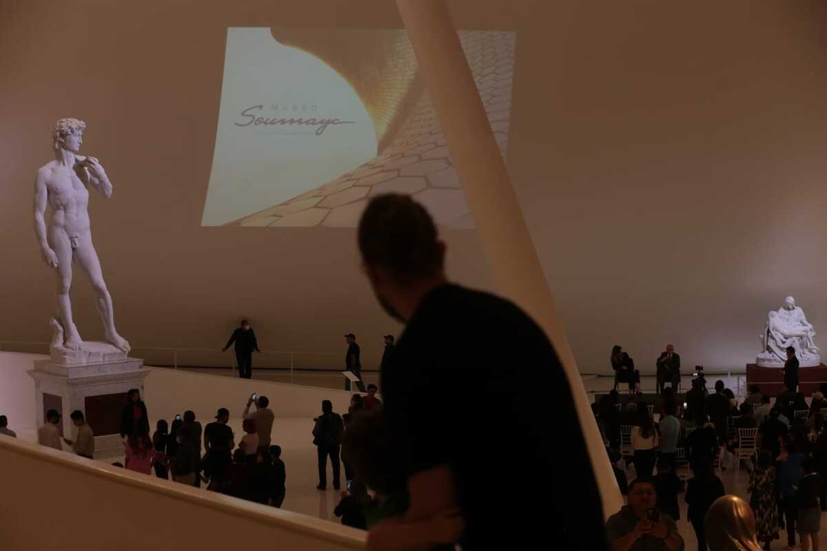 Arte. Adquiere Museo Soumaya réplicas de La Piedad y el David- Grupo ...