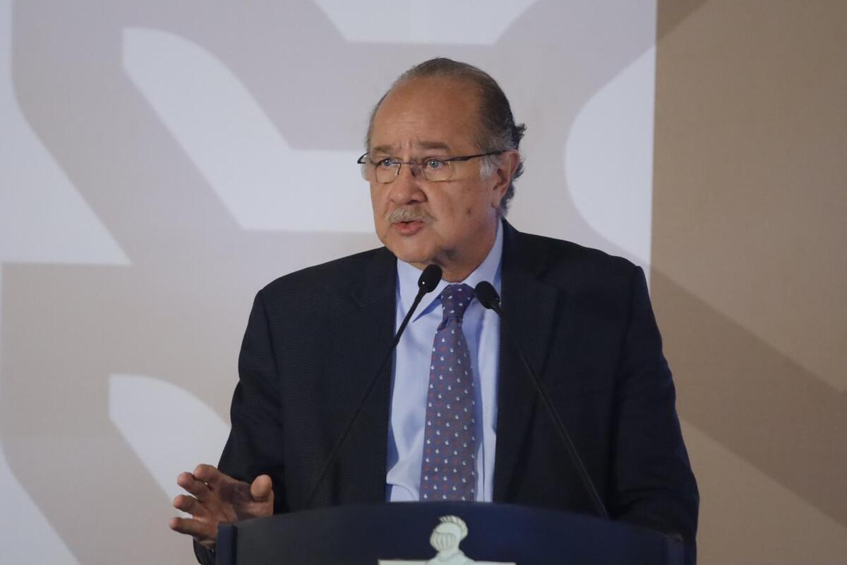 Javier Navarro destaca dedicación de alumnos del nivel básico- Grupo ...