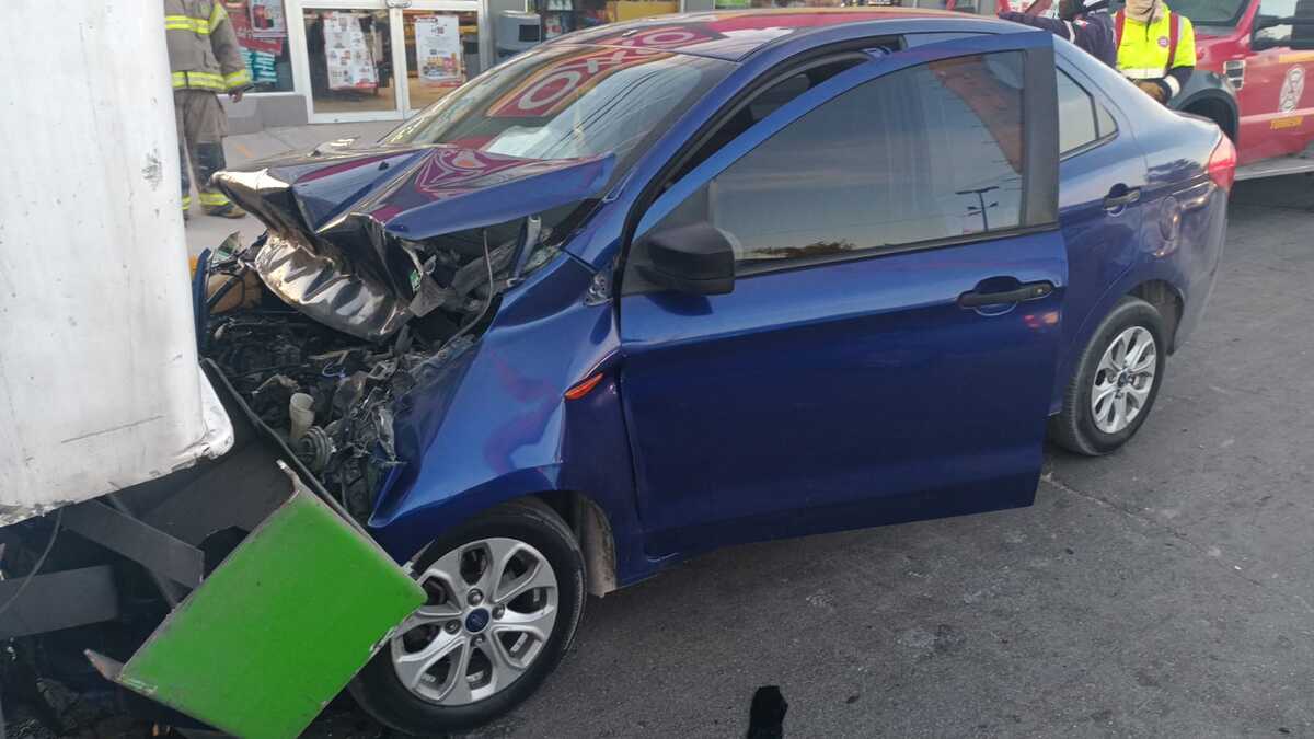 Conductor Dormita Y Choca Contra Camión En Torreón Grupo Milenio