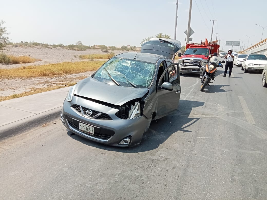 Mujer lesionada en volcadura en carretera Mieleras de Torreón Coahuila ...