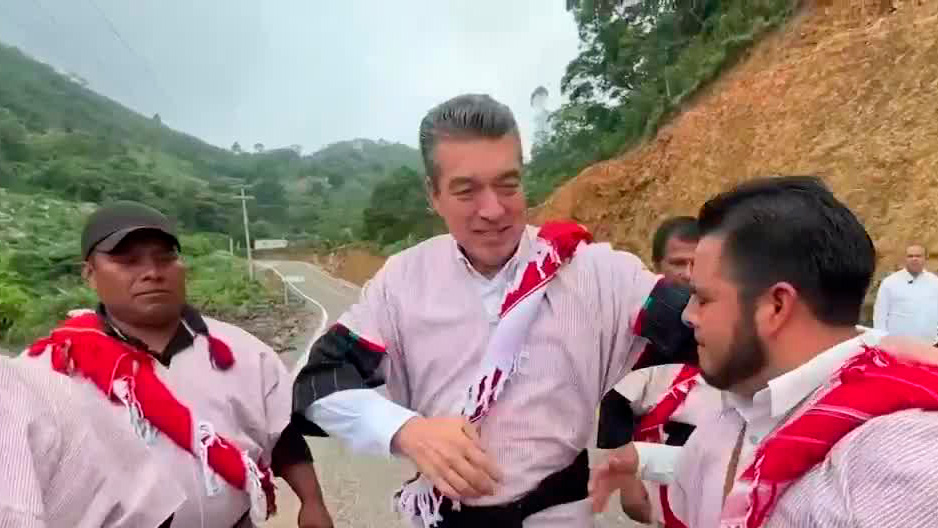 Rutilio Escandón inaugura camino Tzacucum-Balunaco- Grupo Milenio