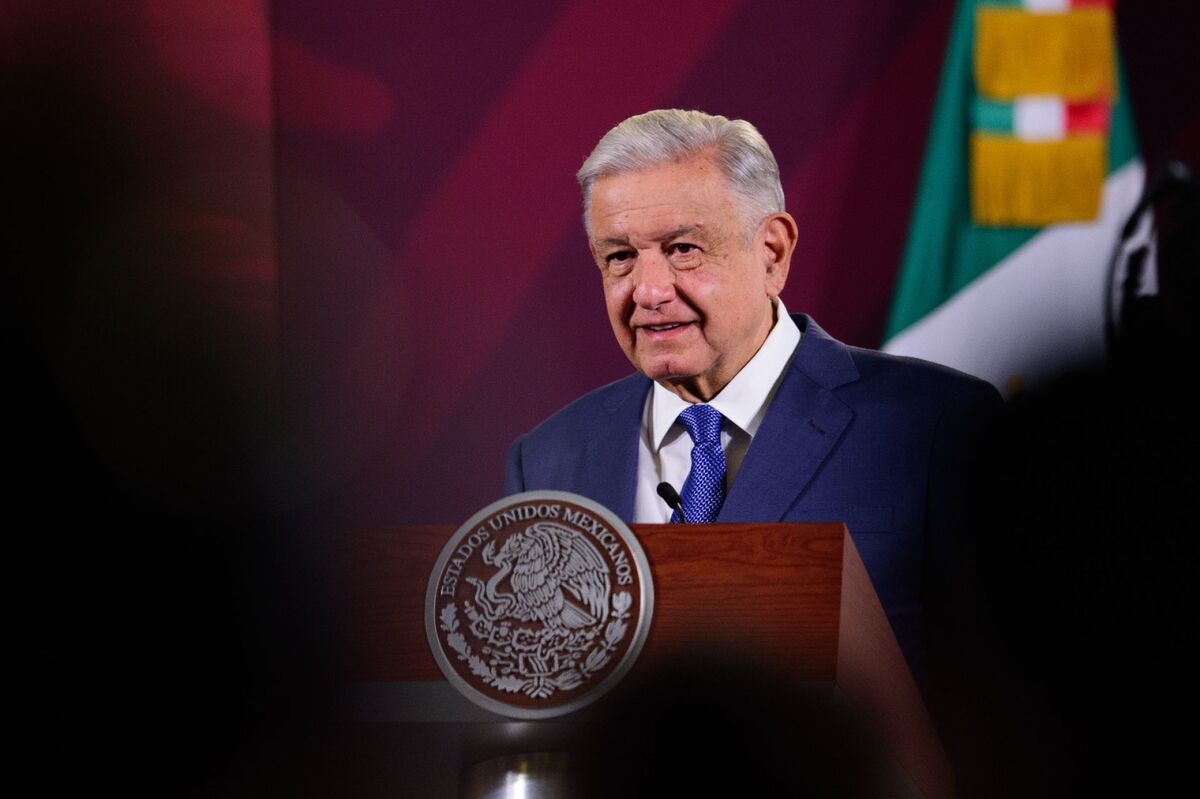 AMLO: tuvimos la protección del creador por impacto del huracán 'Otis ...