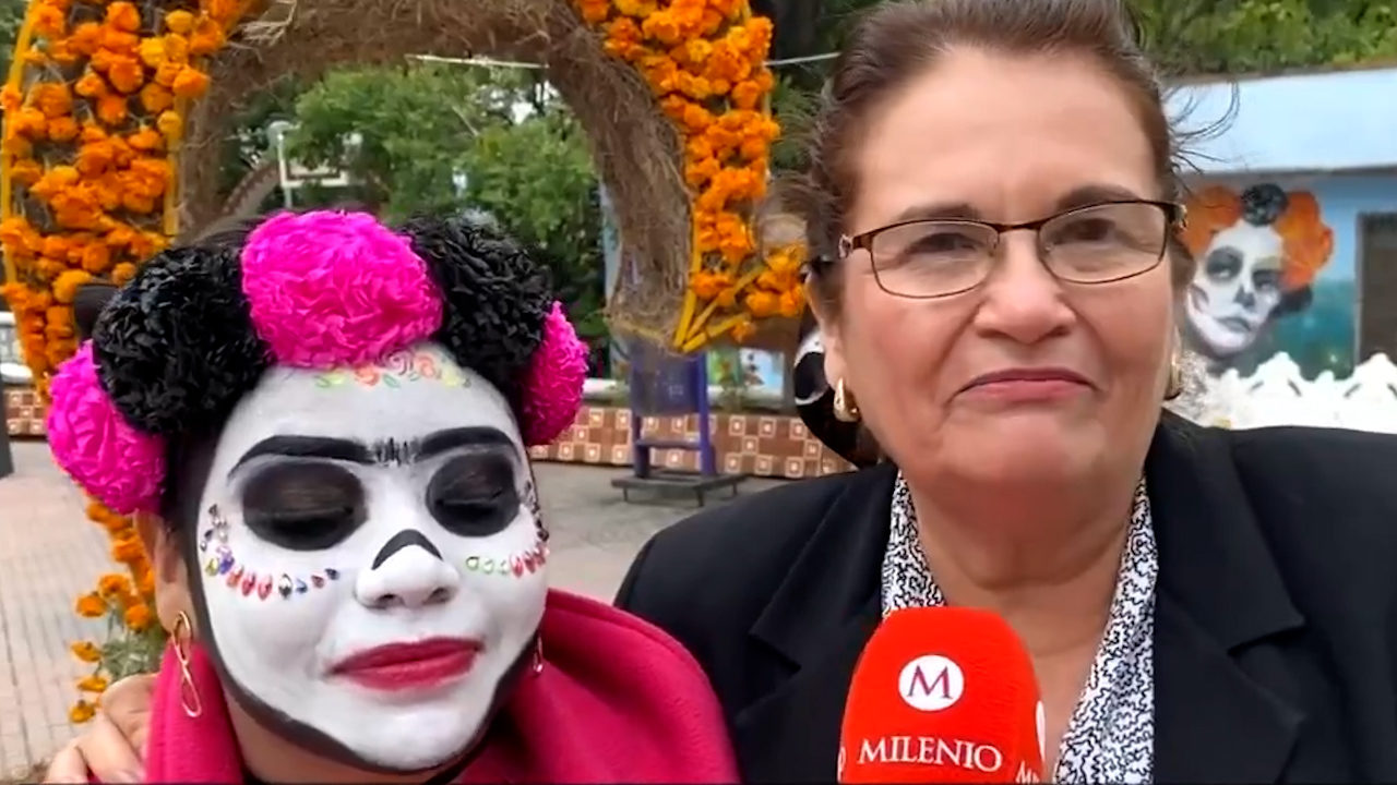 Con chichiliques y zacahuil celebran Día de Muertos en San Luis Potosí ...