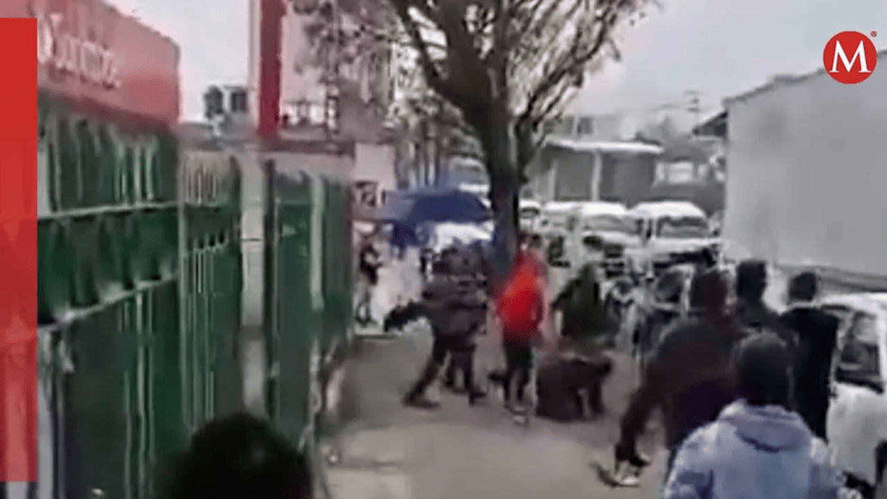 Graban A Vecinos Dando Golpiza A Un Ladrón En Ecatepec Grupo Milenio