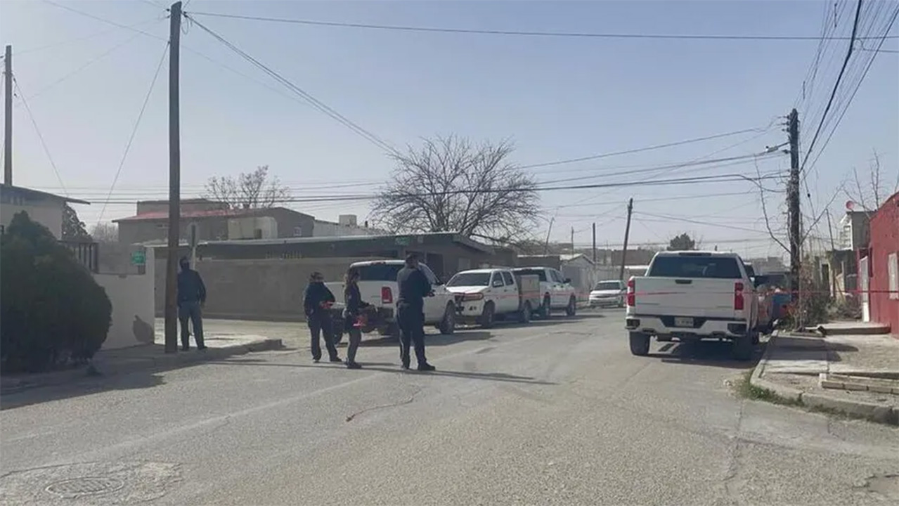 Hallan dos cuerpos en una fosa clandestina de Ciudad Juárez- Grupo Milenio