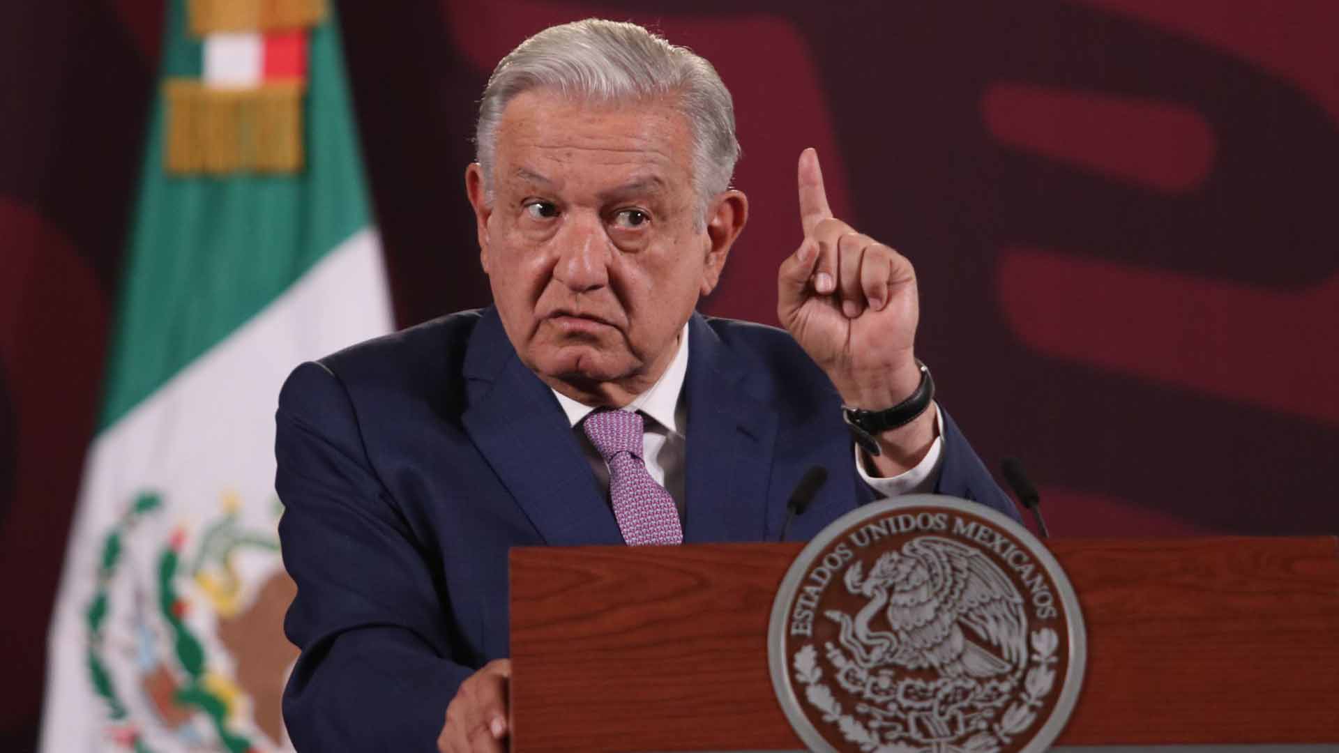 Cancelar mañaneras es como cancelar concesiones de radio y TV- Grupo ...