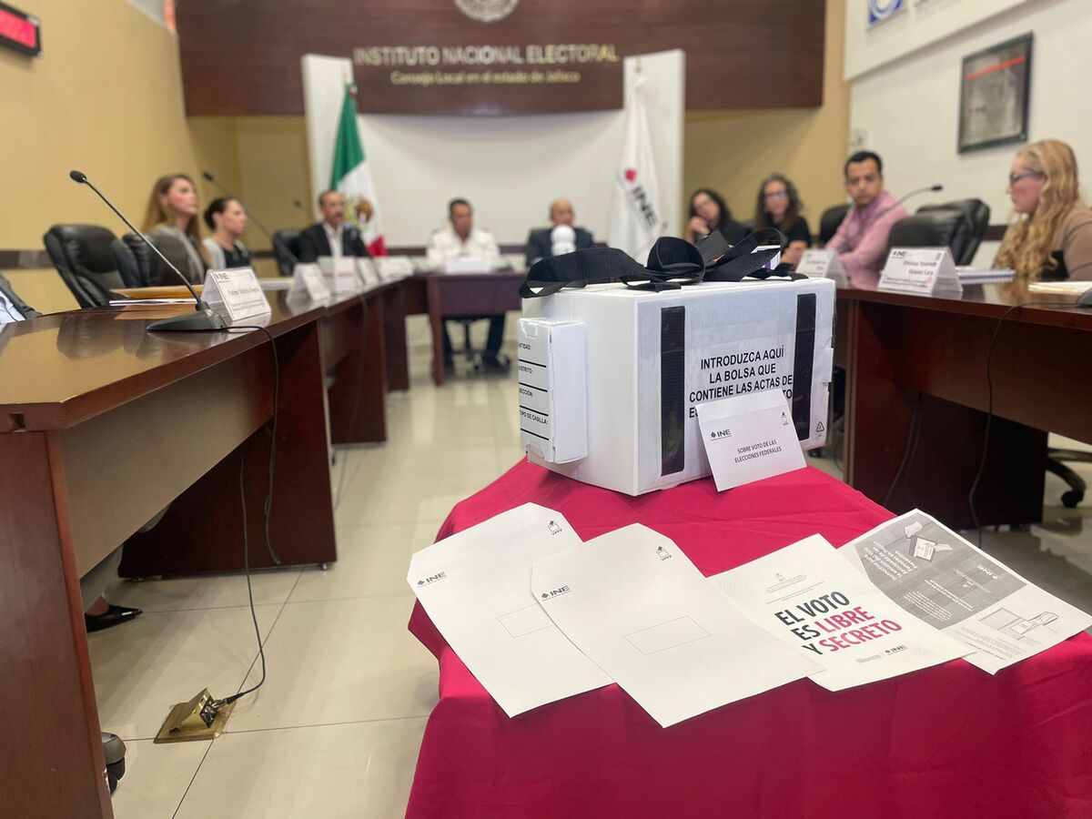 Puente Grande. Personas en prisión preventiva ejercen su voto - Grupo Milenio