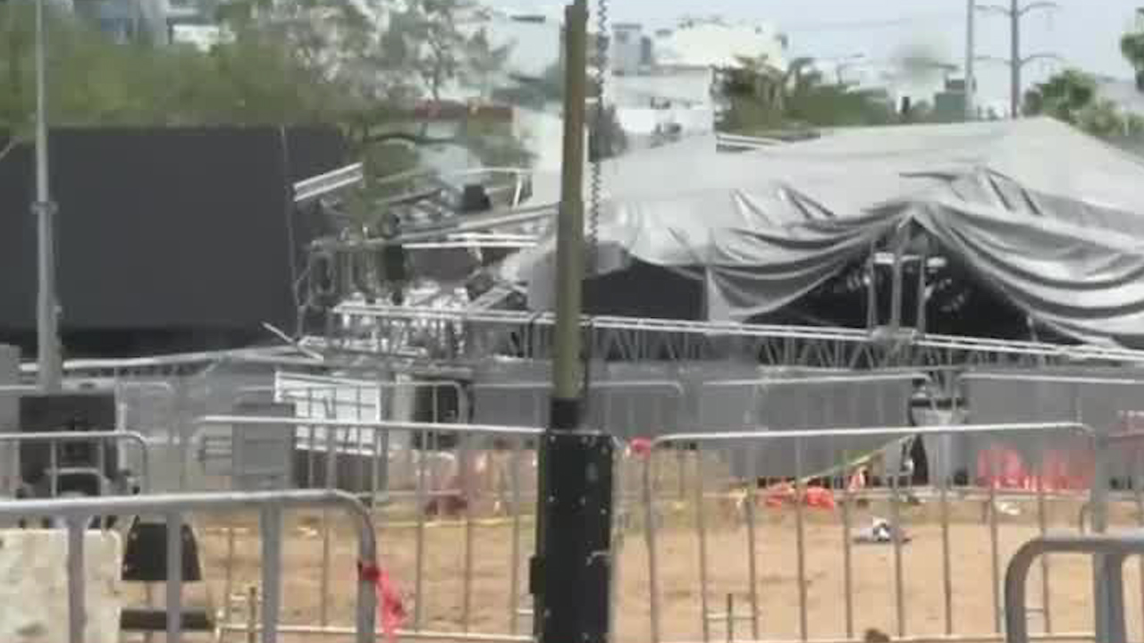 Autoridades ya resguardan la zona de colapso del escenario en San Pedro ...