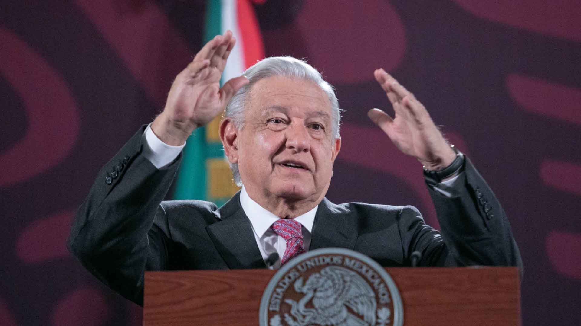 AMLO defiende la creación del Fondo de Pensiones para el Bienestar ...