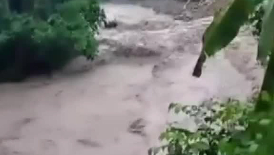 Reportan desbordamientos de ríos en Huejutla, Hidalgo- Grupo Milenio