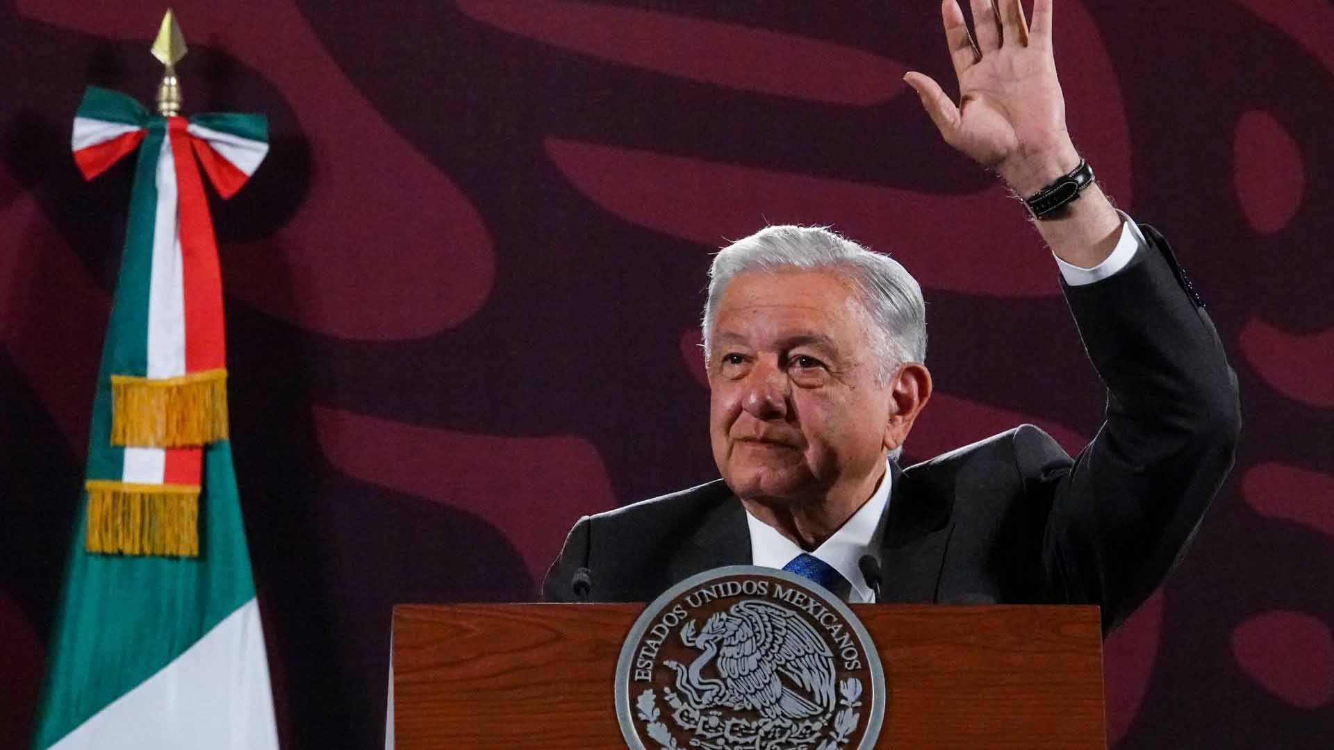 AMLO celebra aprobación de reforma a Guardia Nacional- Grupo Milenio