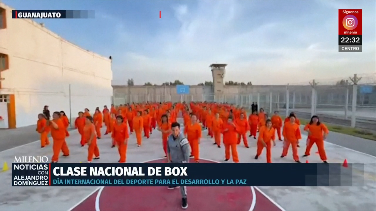 Clase de boxeo nacional junto con reclusos: Hilda Téllez y Eunice ...