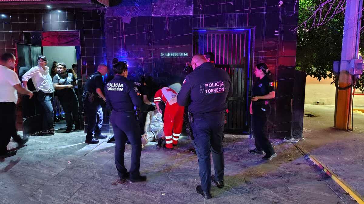 Riña afuera de bar deja a joven lesionado en el centro de Torreón ...