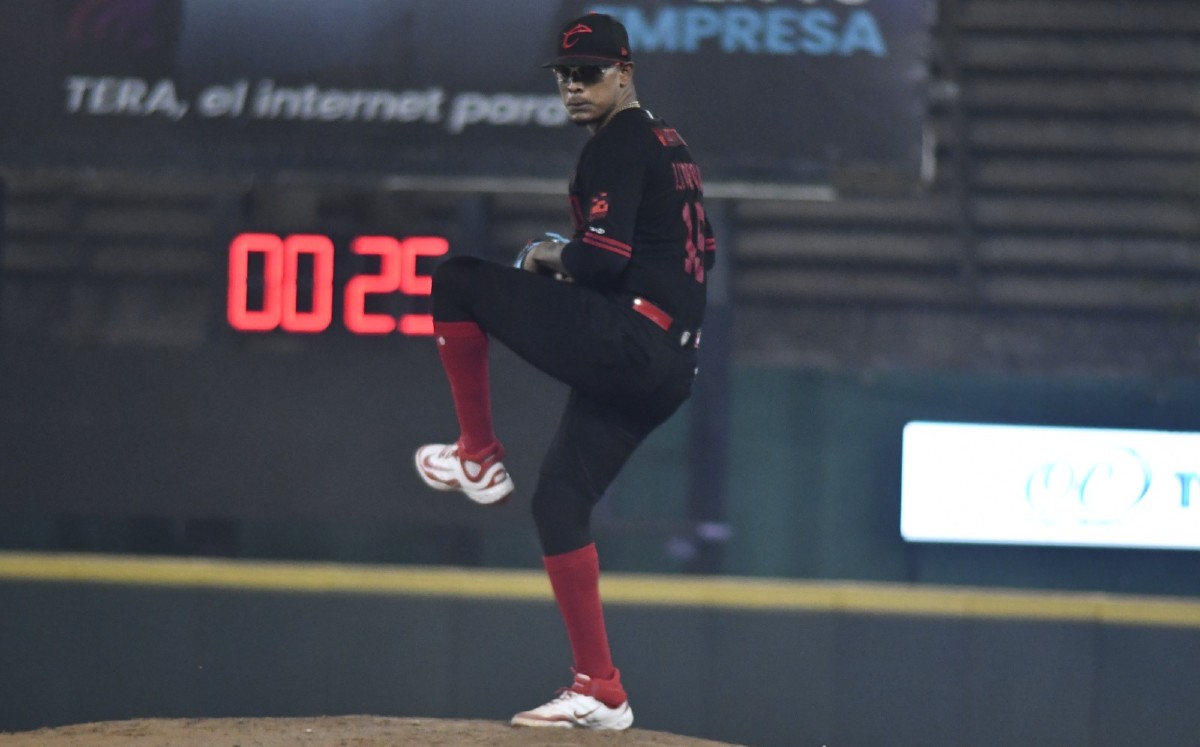 Caliente de Durango vence a Tecos de los Dos Laredos y empata la serie ...