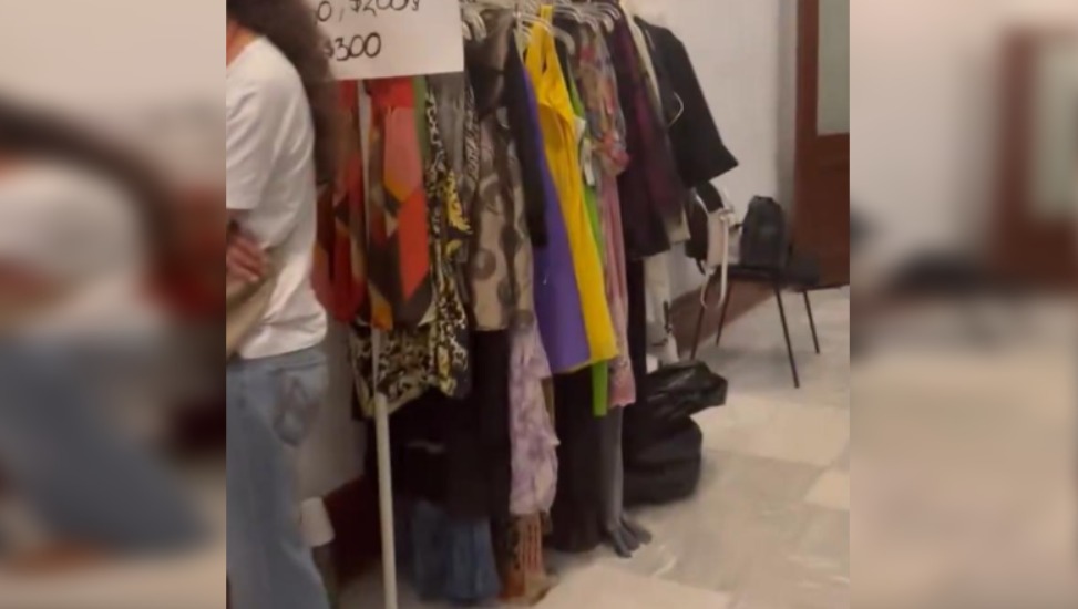 Diputada del PAN exhibe un "tianguis" Congreso CdMx; Morena responde ...